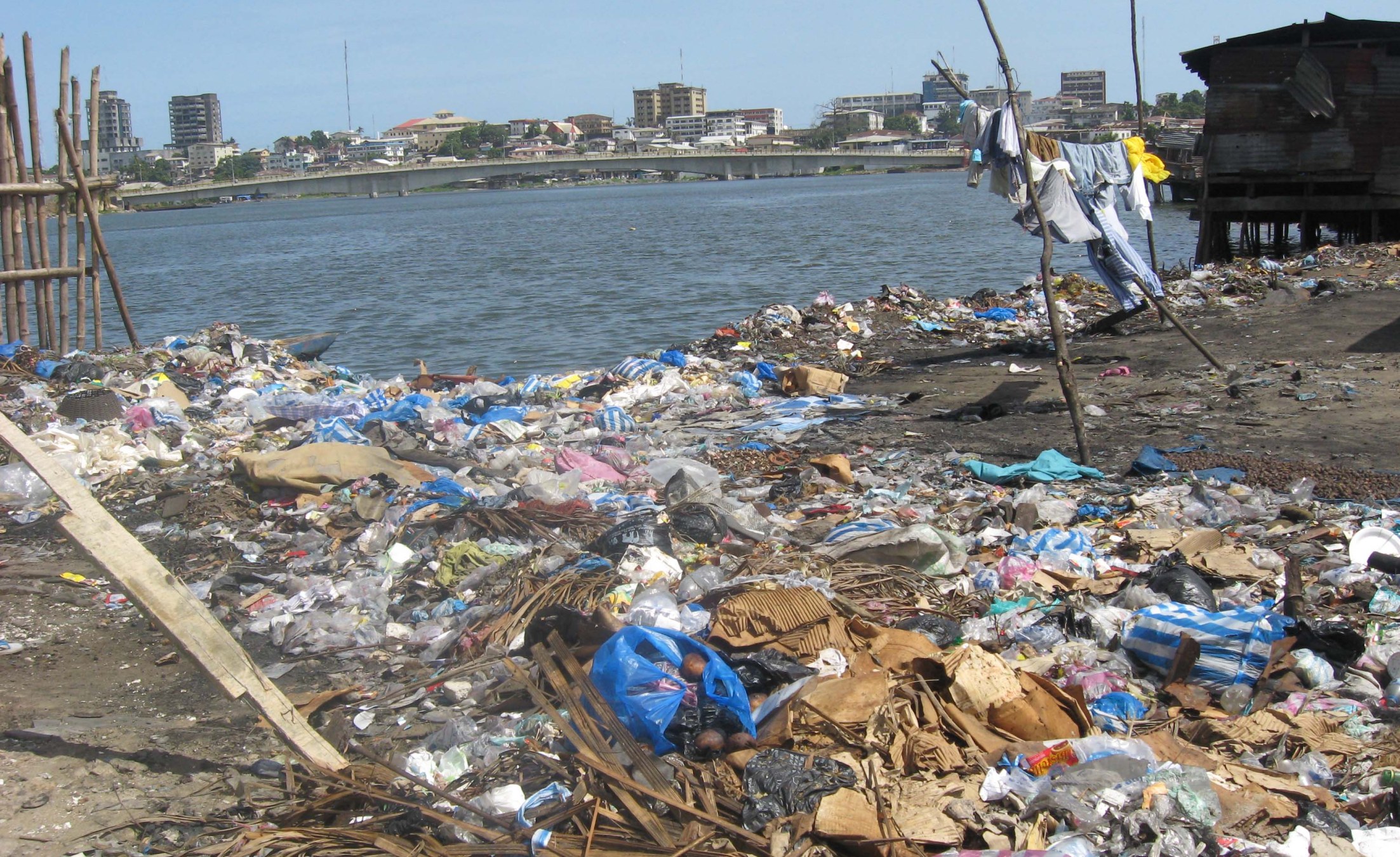 Liberia: Pipe Dreams - Waiting for Water in Monrovia - allAfrica.com