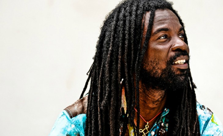 Ghanaian Musician Dedicates Song to Kenya - allAfrica.com