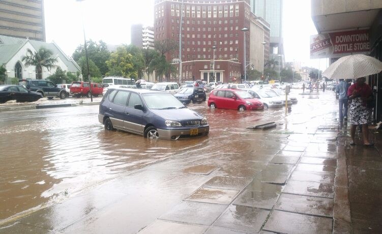 Floods Hit Zimbabwe's Capital - allAfrica.com