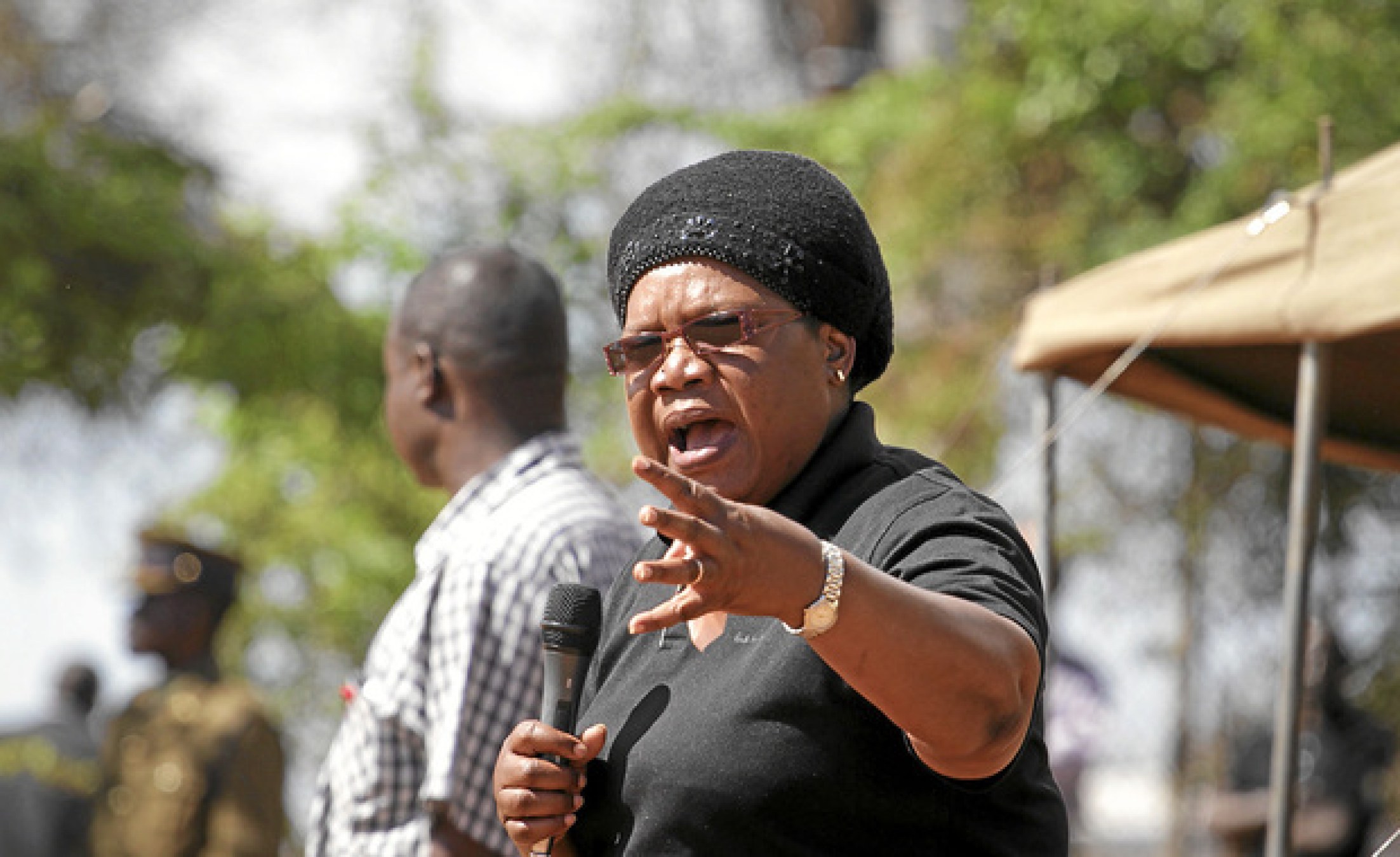 Zimbabwe: Mujuru Shakes Zanu-PF Stronghold - allAfrica.com