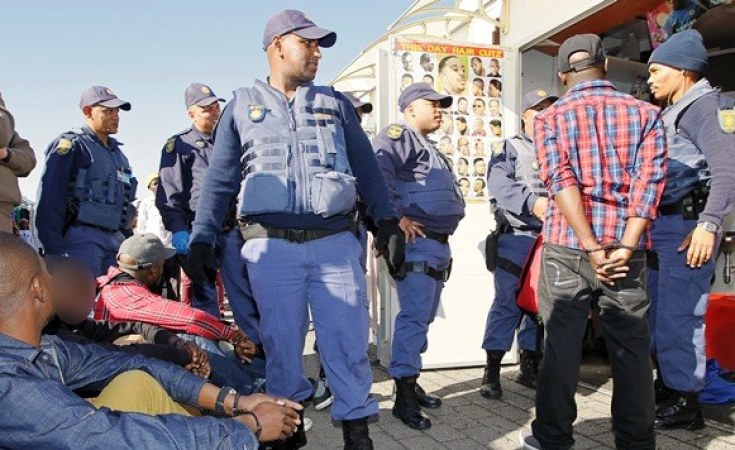 South Africa: Eight Cops Arrested for Corruption - allAfrica.com